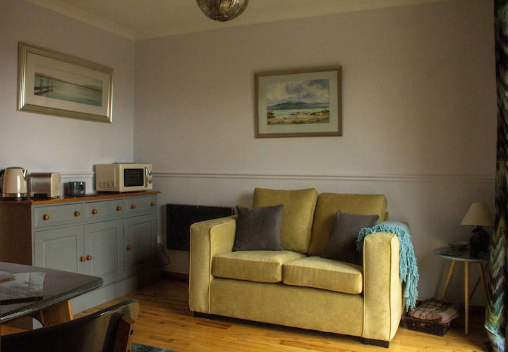 Self-contained Modern Suite With Garden Access - Portree