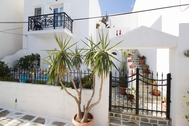 Comfortable Apartment In Central Paroikia - 1 - Paros