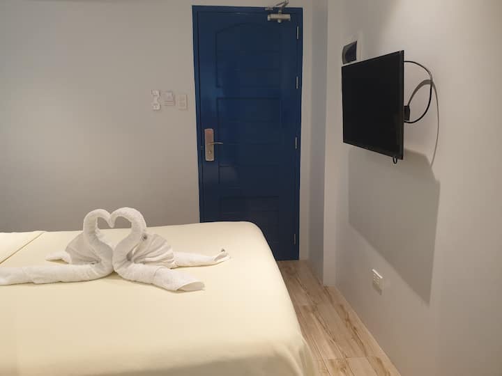 Room For Two. Beach And Pool - Lian