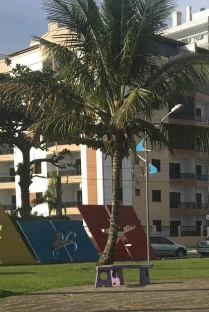 Edíficio De Frente Ao Mar
(Pé Na Areia) - Bertioga