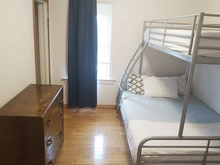 Private Room, Bunkbed, Dbl & Twin - Sault Ste. Marie