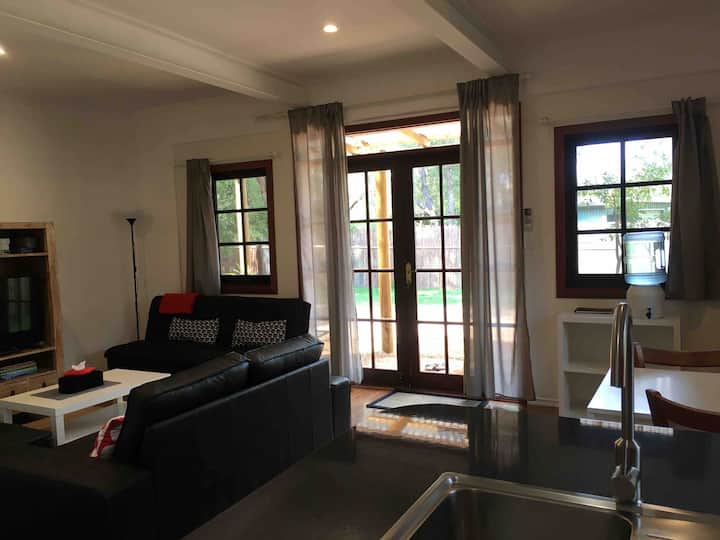 Fully Self Contained Hacienda - Yallingup