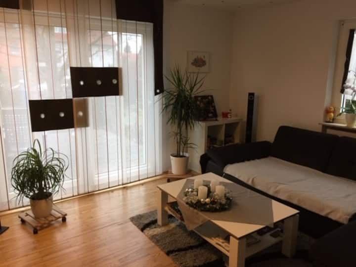 Moderne Messe Wohnung In Ruhiger, Zentraler Lage - Núremberg
