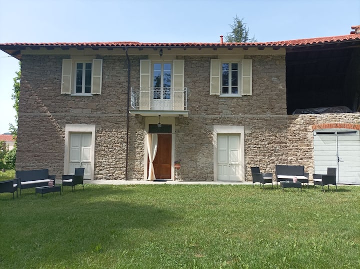 Il Giardino Di San Martino B&b Langa Magnolia - Priero