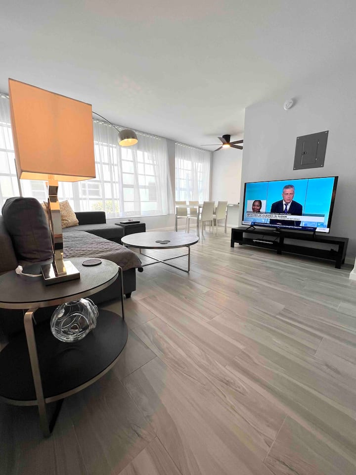 35 Saxo Residence - South Beach, FL