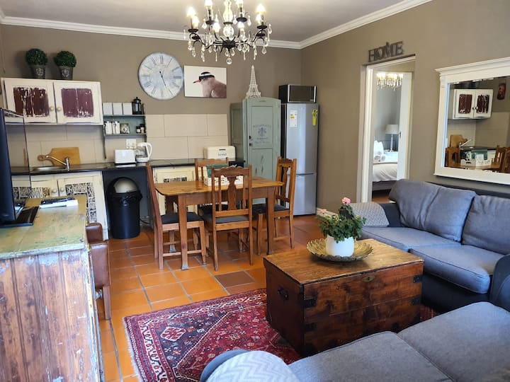 Waterhouse -  Alika -Sleeps 4 - Centurion