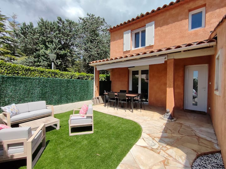 Maison Chaleureuse 3 Chambres Jardin Parking - Fayence