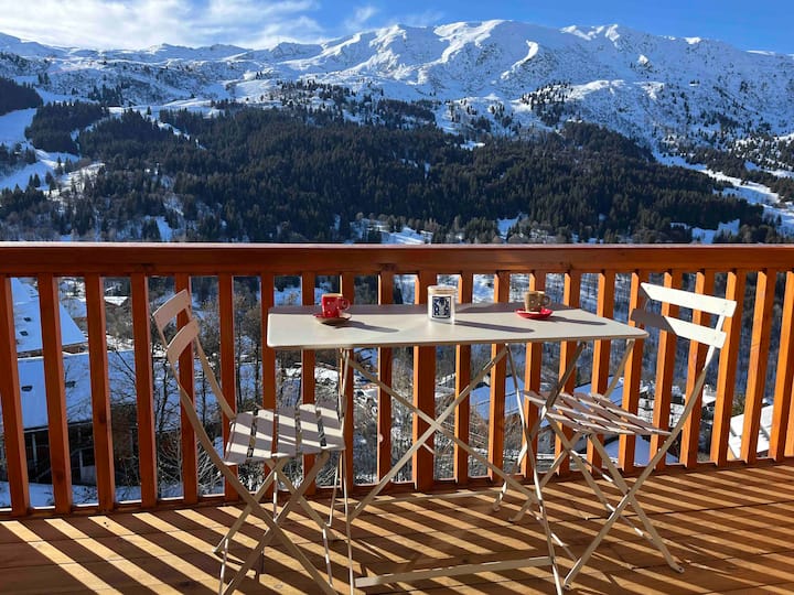 Méribel Centre Pied Des Pistes. Vue Panoramique - Méribel