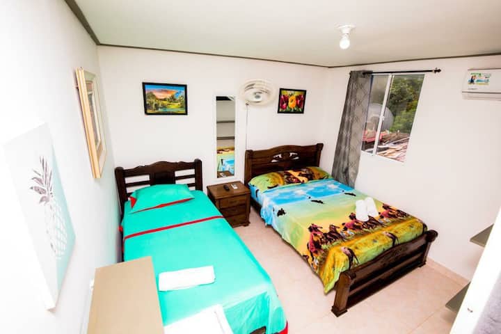 Omi Place Hab Sueñoreales Rnt43519 - San Andrés