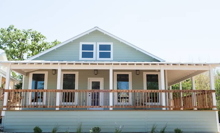 Haven River Inn Sage Cottage - Comfort, TX