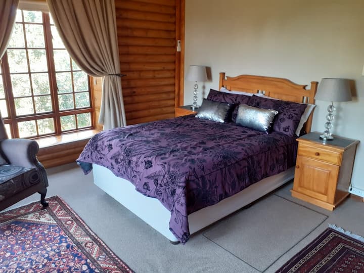 Room 1 - Hartbeespoort