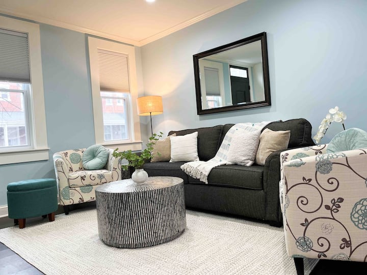 Artsy City 3 Bedroom - Lancaster