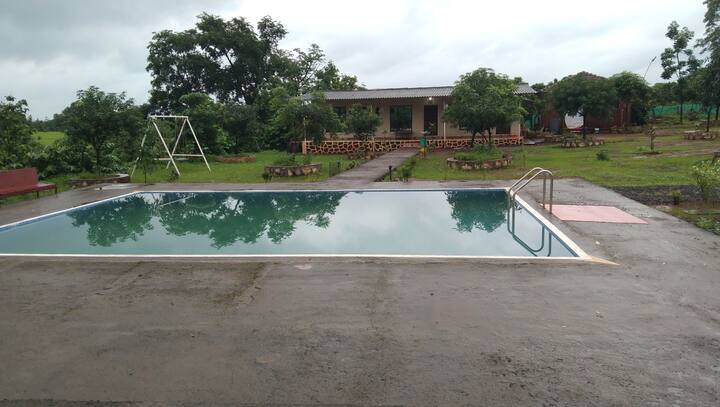 Enjoy Your Family Or Friends - Karjat