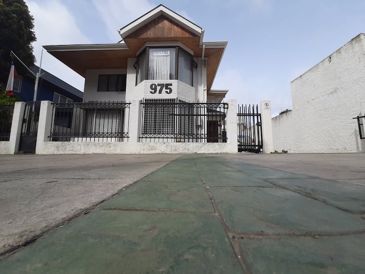 Habitación Matrimonial King Baño Privado - Punta Arenas