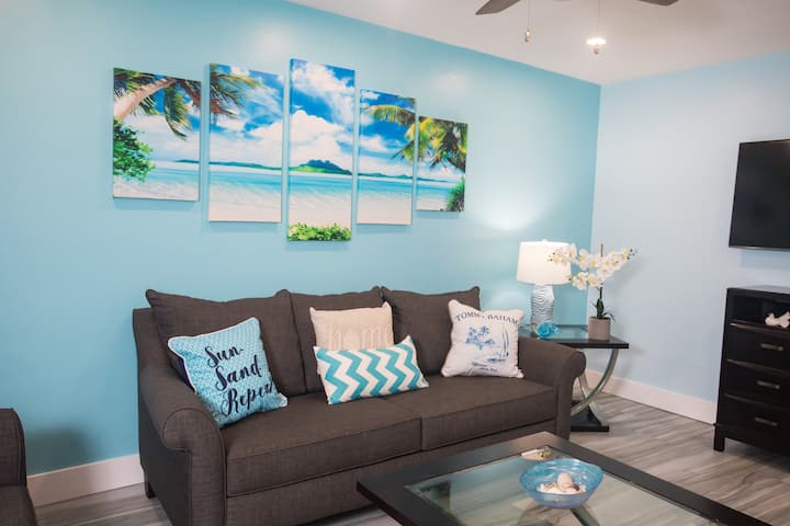 Blue Escape Modern 1bdrm 2miles To Hollywood Beach - Nova Southeastern University, Fort Lauderdale