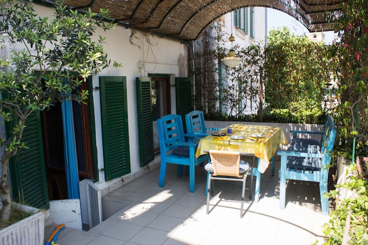 Shiny Place Just Next To The Sea! - Sveti Filip i Jakov