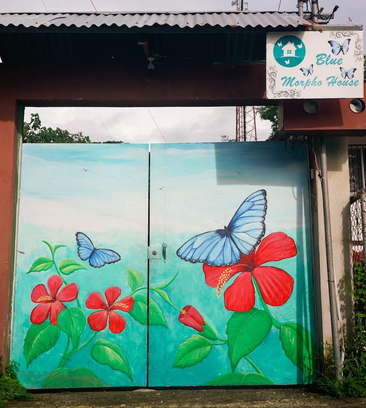 Blue Morpho House - Costa Rica