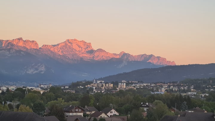 Annecy Poisy Studio /Piscine/terrasse/parking - Annecy