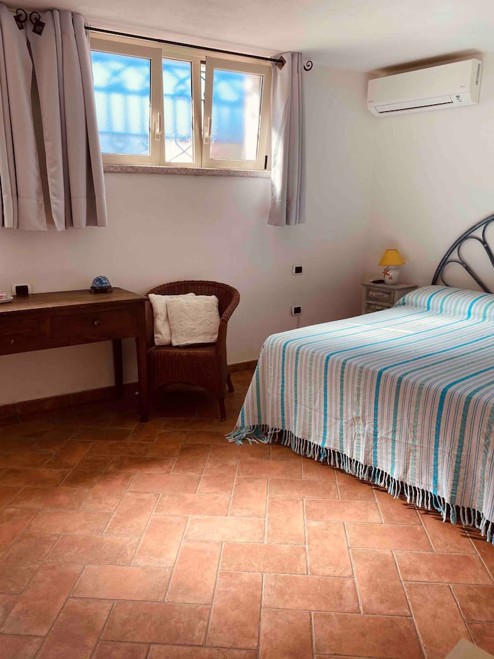Stanza Privata Solemare - La Maddalena
