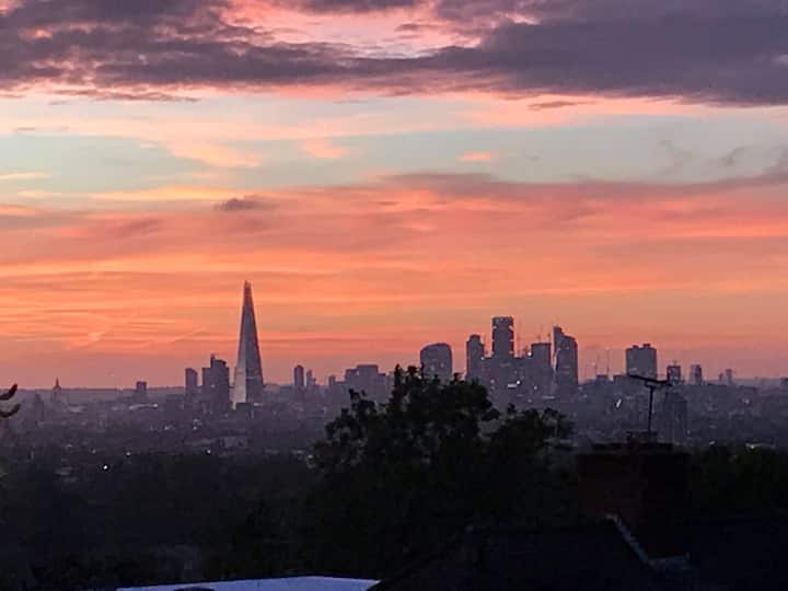Double Room + B&b To Rent Near Trendy Peckham - Beckenham