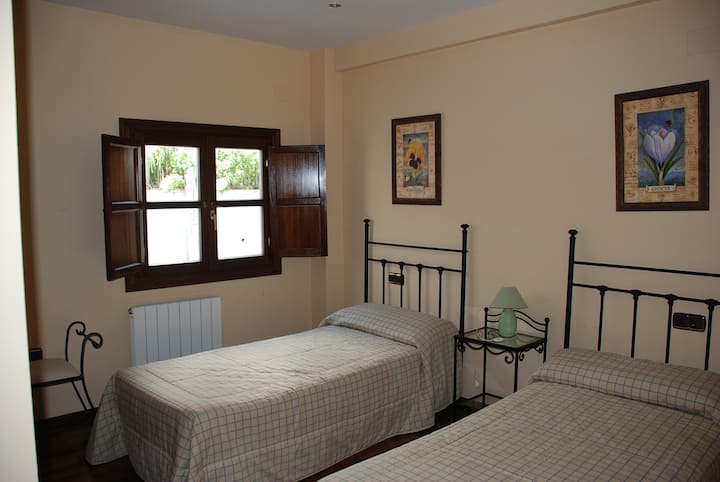 La Casa De Tita Elvira 2, Para 3 Personas - Alcaucín
