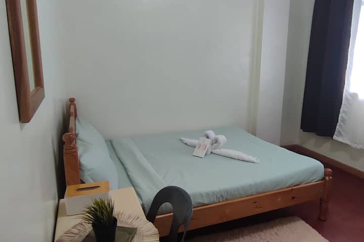 Glydee's Lodging Home_couple Room - Sagada