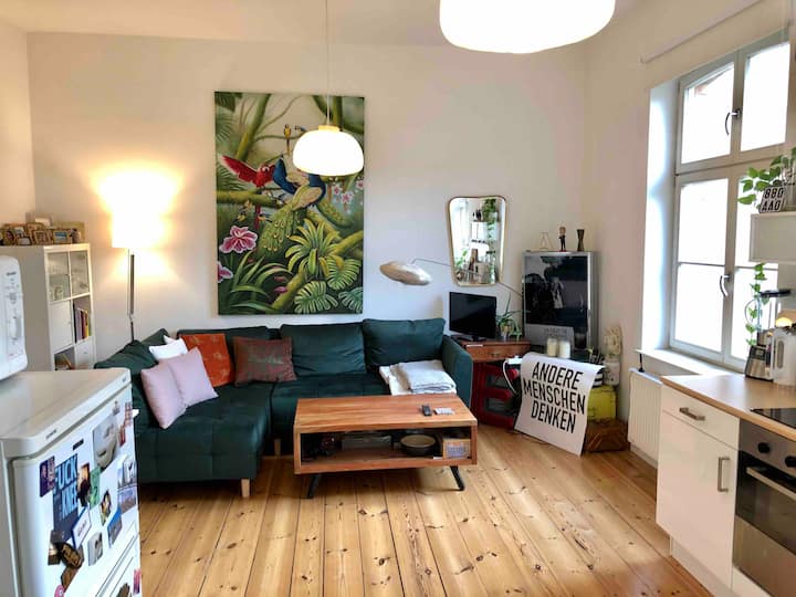 Lichtdurchflutete 2-zimmer-whg In Baumschulenweg - Berlin