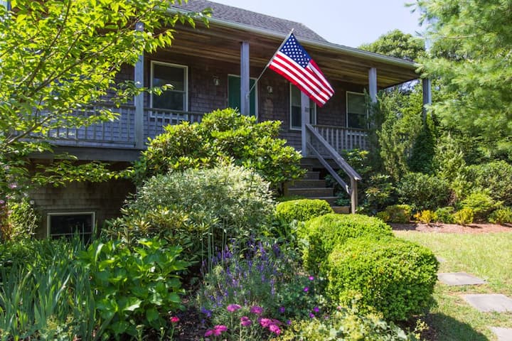 Martha's Vineyard Home - Martha's Vineyard, MA