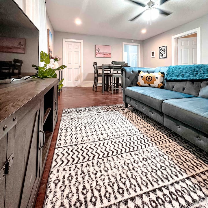 Close To Pearl | Downtown | Riverwalk | Tobin Ctr - AT&T Center