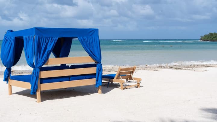 Serendipity On The Beach- Ocho Rios Ja. 4-bedrooms - Jamaica