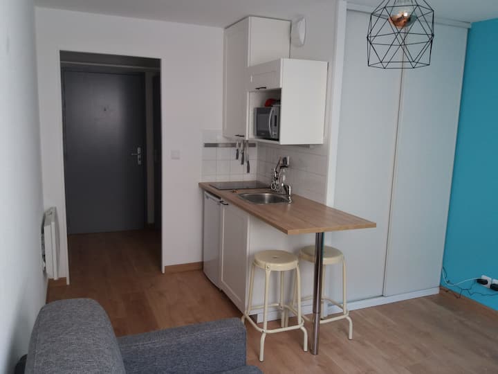 Charmant Studio Centre Ville Avec Parking - Avignon