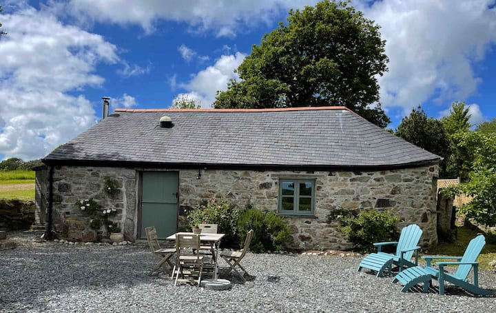 Escape To A Charming And Romantic Retreat. - St Mawes