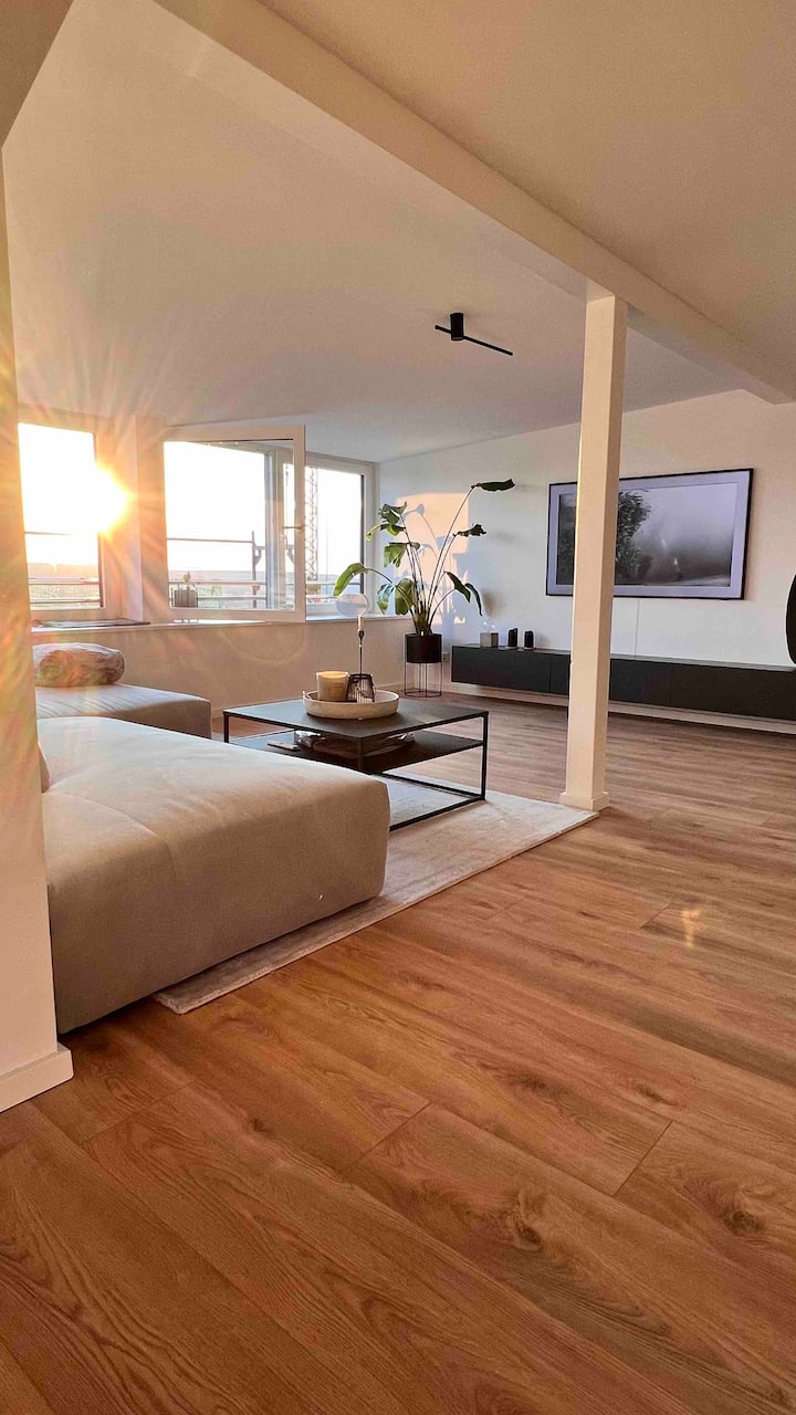 Moderne Wohnung | Toller Ausblick & Balkon - Eggolsheim