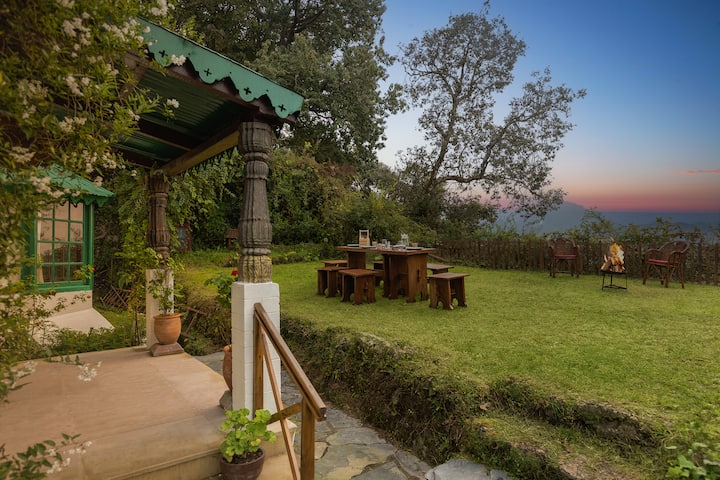 Landour Holiday Rentals & Homes - Landour, Mussoorie, India | Airbnb