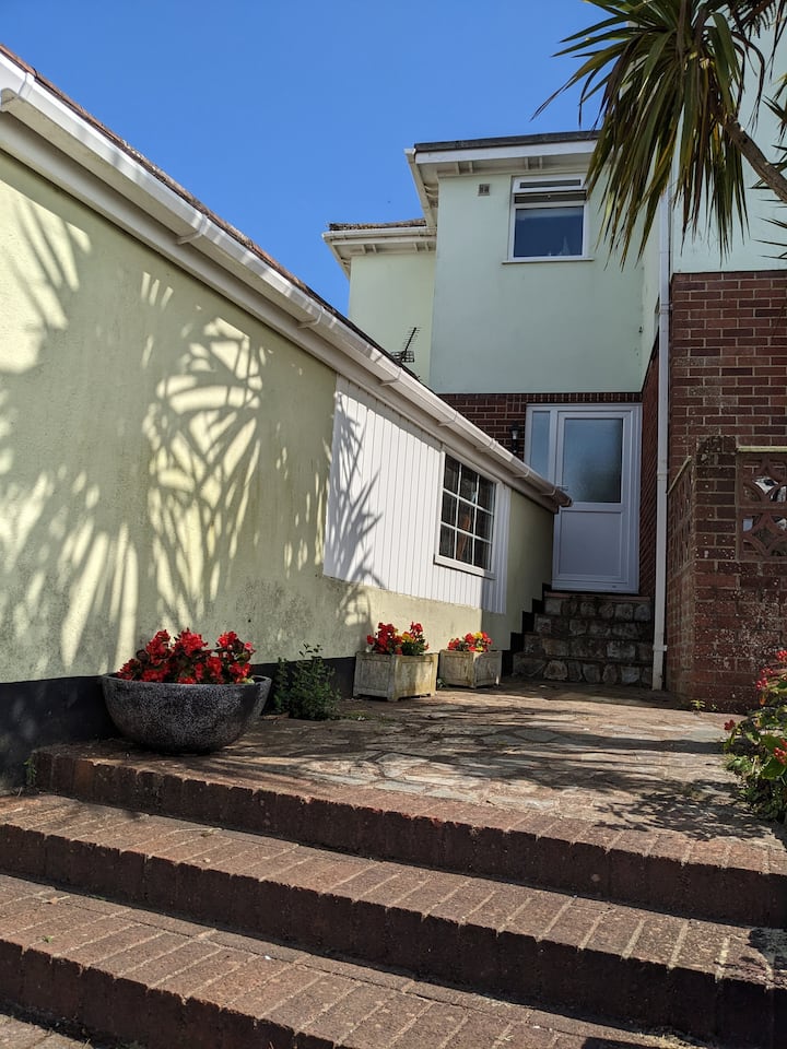 The Annex On The Hill - Kingswear