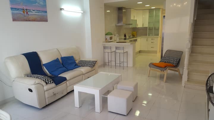 Torremolinos Centre -Maison Rénovée Pour 6 Prs - Benalmádena