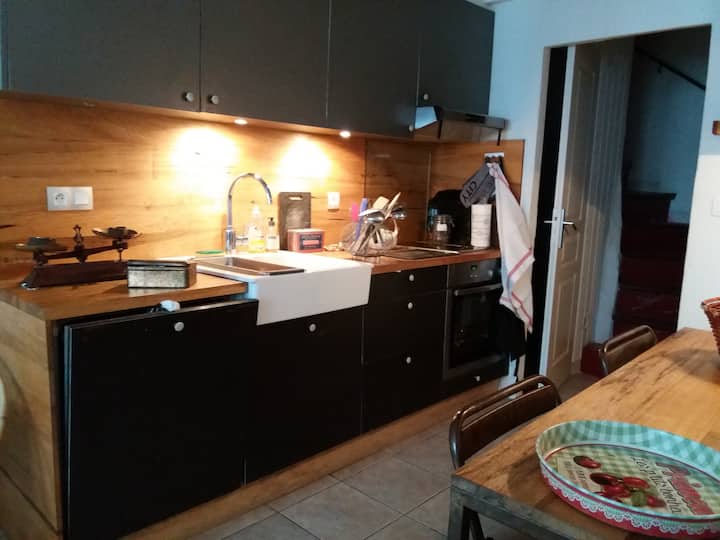 Petite Maison De Charme Au Coeur De Village - Marseillan