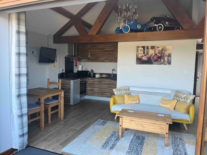 Rife Lodges Near Arundel West Sussex - Arundel
