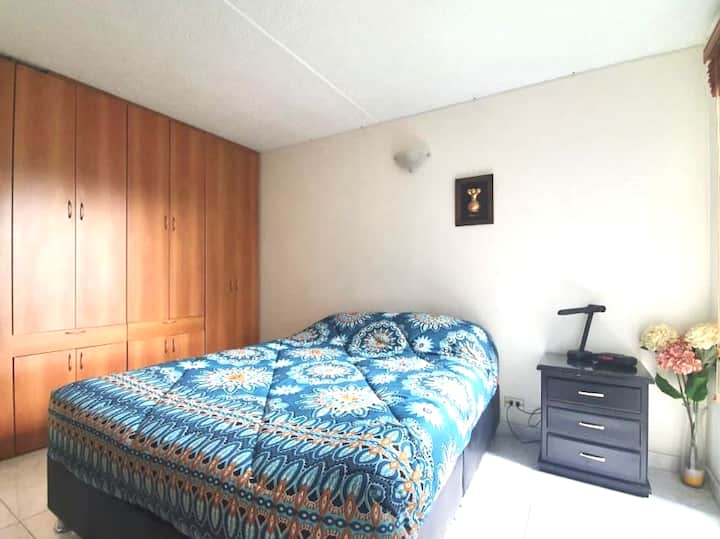 Apartamento Una Cuadra Del Cardio-infantil Wifi - Bogota