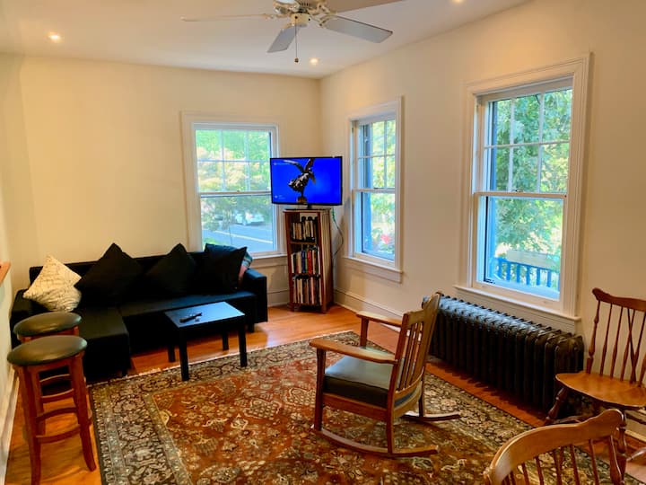 Balcony Park View - Metro 3 Blocks Away - Washington, D.C.