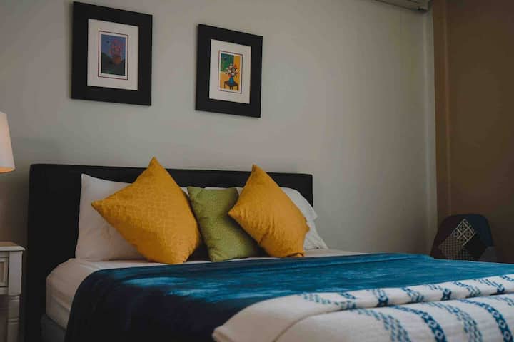 Beach Front Studio Apt + Pool + Balcony + Parking - Aguadilla
