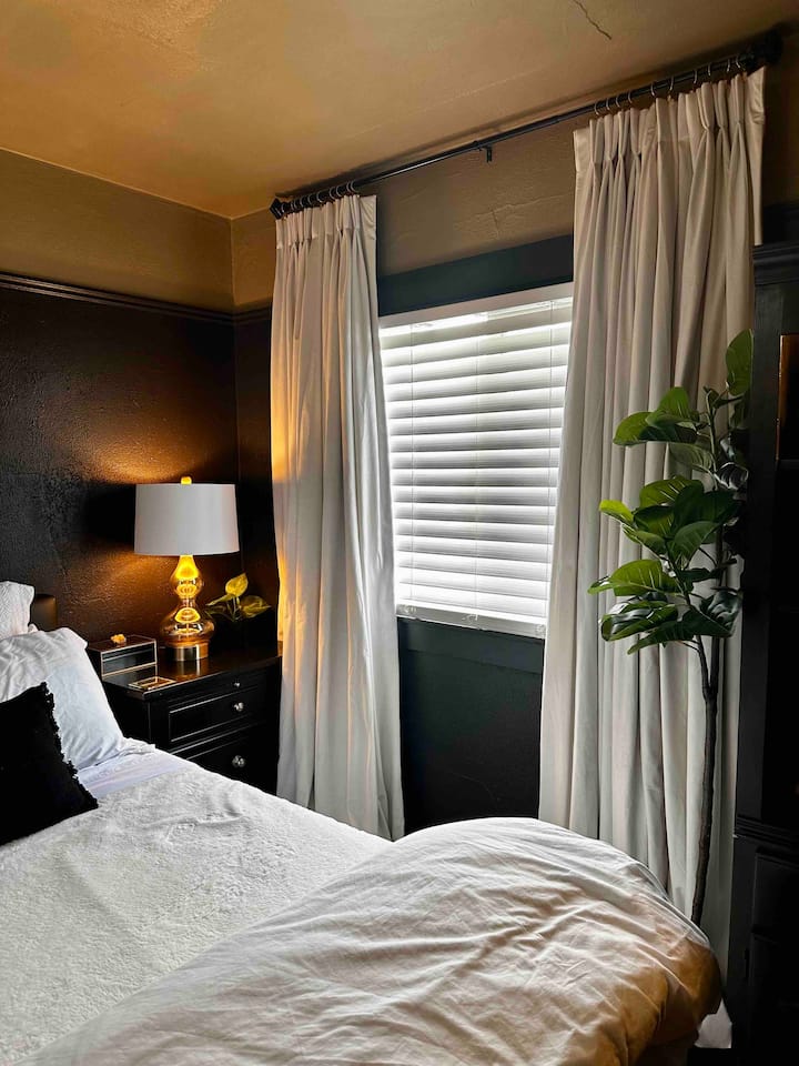 Entire Furnished Apartment #4 Downtown 5th Street - 유리카