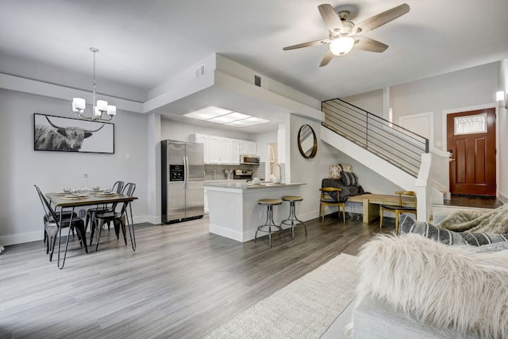 South Austin Nature Retreat. Yard. Pet Friendly - Austin