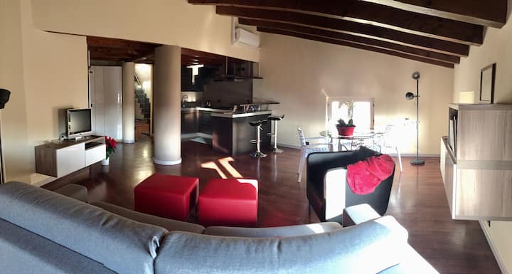 Citta' Alta Una Casa Sui Tetti - Bérgamo