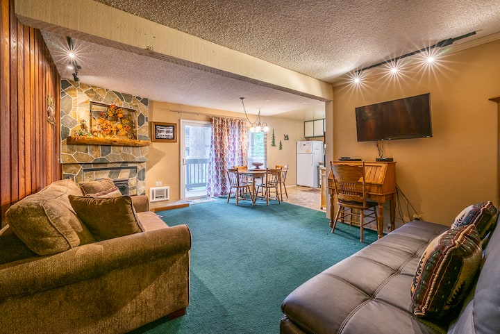 Charming 1 Br Mammoth Lakes Retreat - Mammoth Lakes, CA