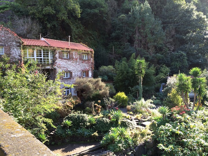 Moinho Do Comandante - Casa Até 6 Pessoas - Faial