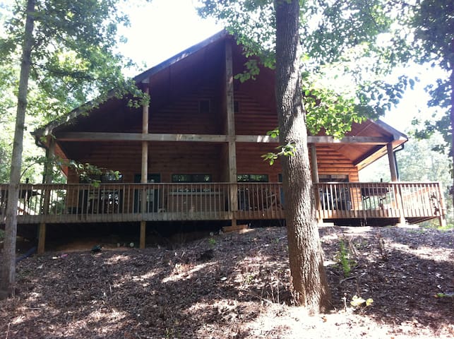 Cozy Lake Cabin at Lake Lanier - LONG TERM RENTAL 【 AUG 2021 】 Flowery ...