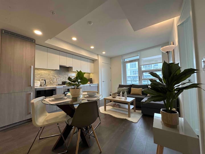 Brand New Luxury Apartment - Richmond