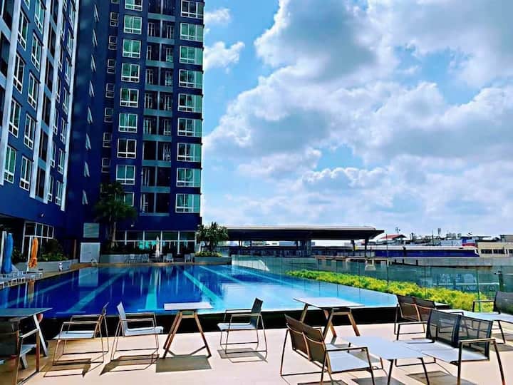 Near Bts 0m /Pool And Gym/200m To Super Market - Thailand