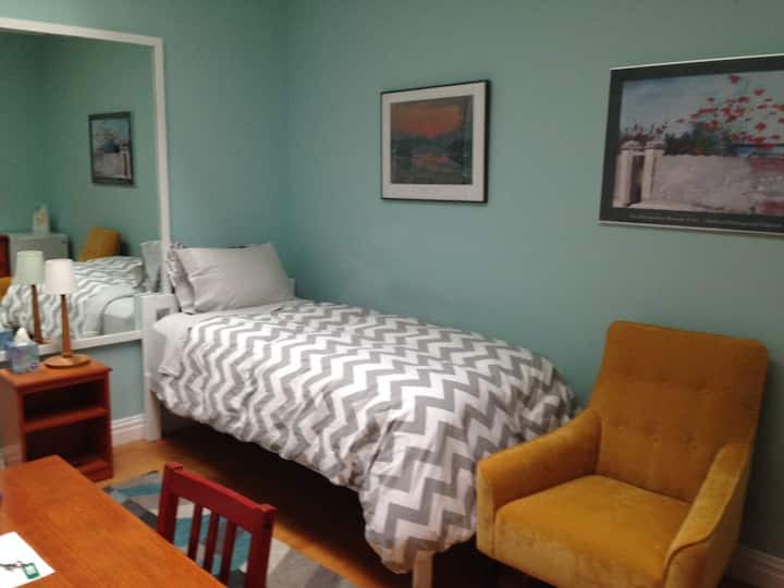 Comfortable Room In Lovely Home, Quick Ride To Nyc - Brooklyn, NY